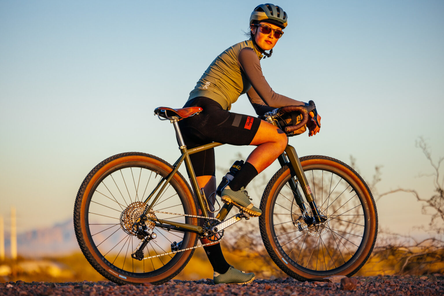 Drop Bar Mountain Bikes - Everything You MUST Know - Cycle Travel Overload